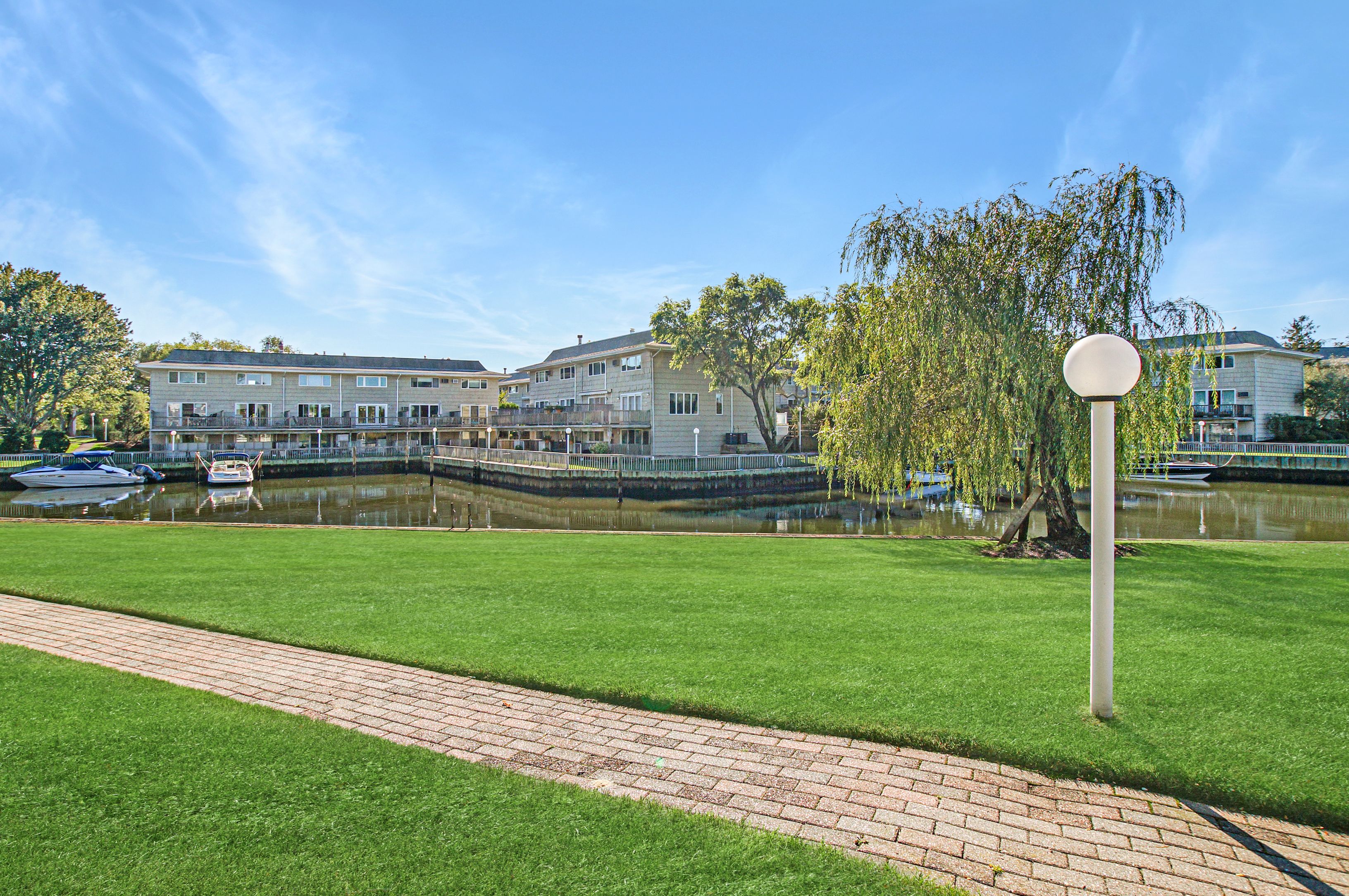 35 Library Ave Unit 6J, Westhampton Beach, NY 11978 | Out East