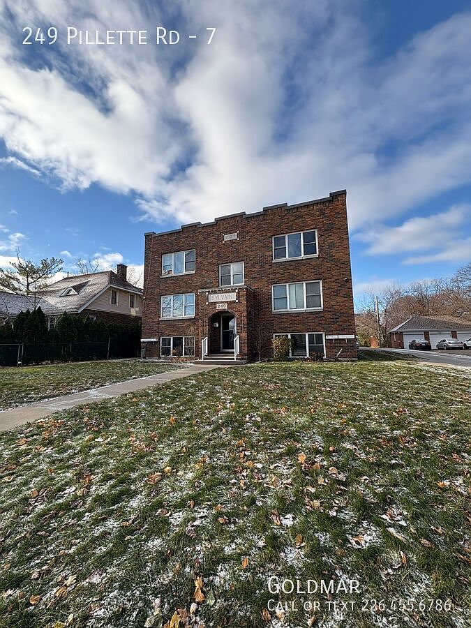 249 Pillette Rd #7, Windsor, VT 05089 | Zillow