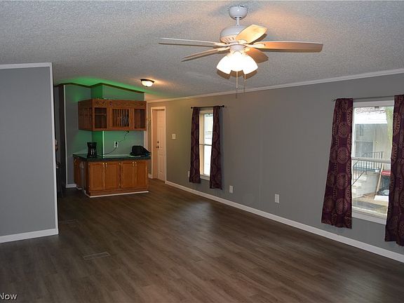 17 N Compass Dr, Vermilion, OH 44089 | MLS #5037442 | Zillow