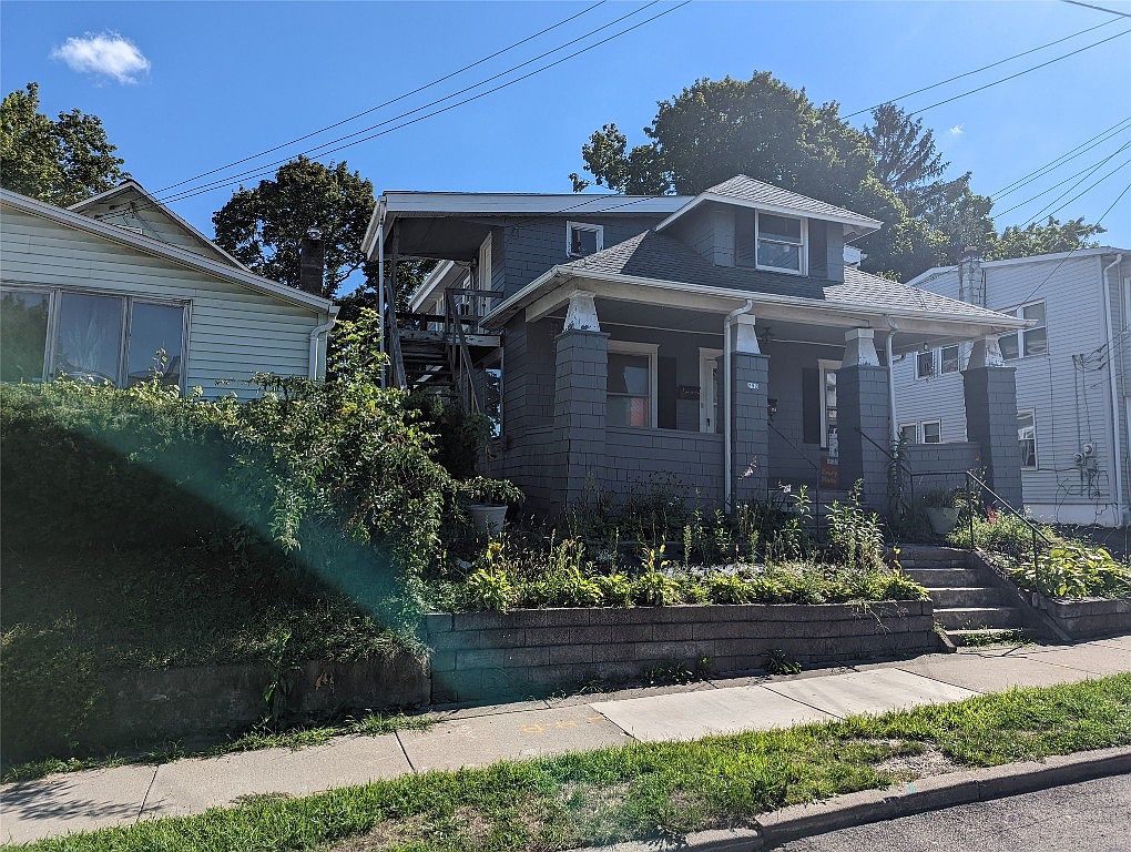 292 Corliss Ave #2, Johnson City, NY 13790 | Zillow