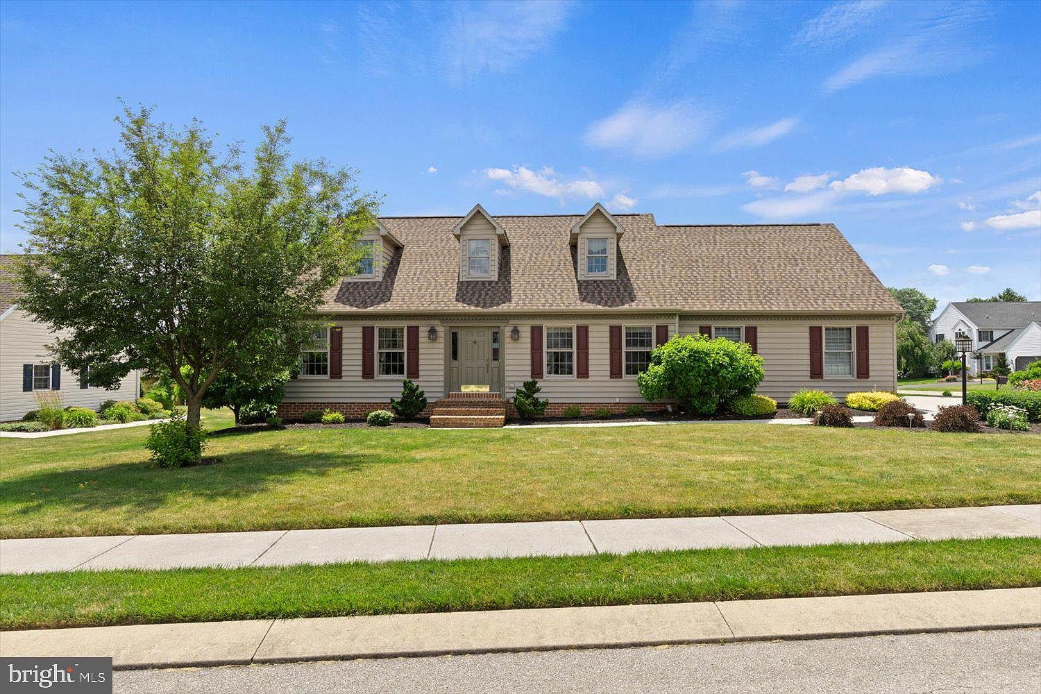 503 Hamlet Dr W, Spring Grove, PA 17362 | Zillow
