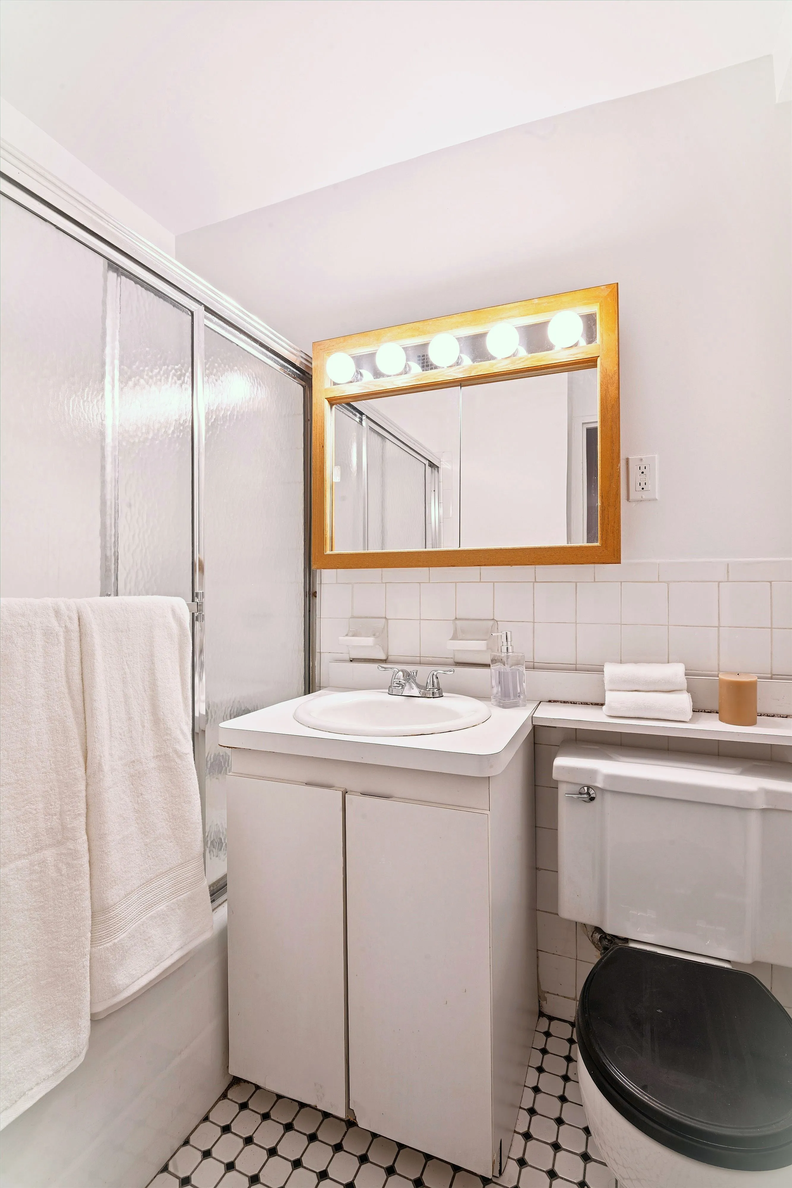 155 East 34th Street #2A in Murray Hill, Manhattan | StreetEasy