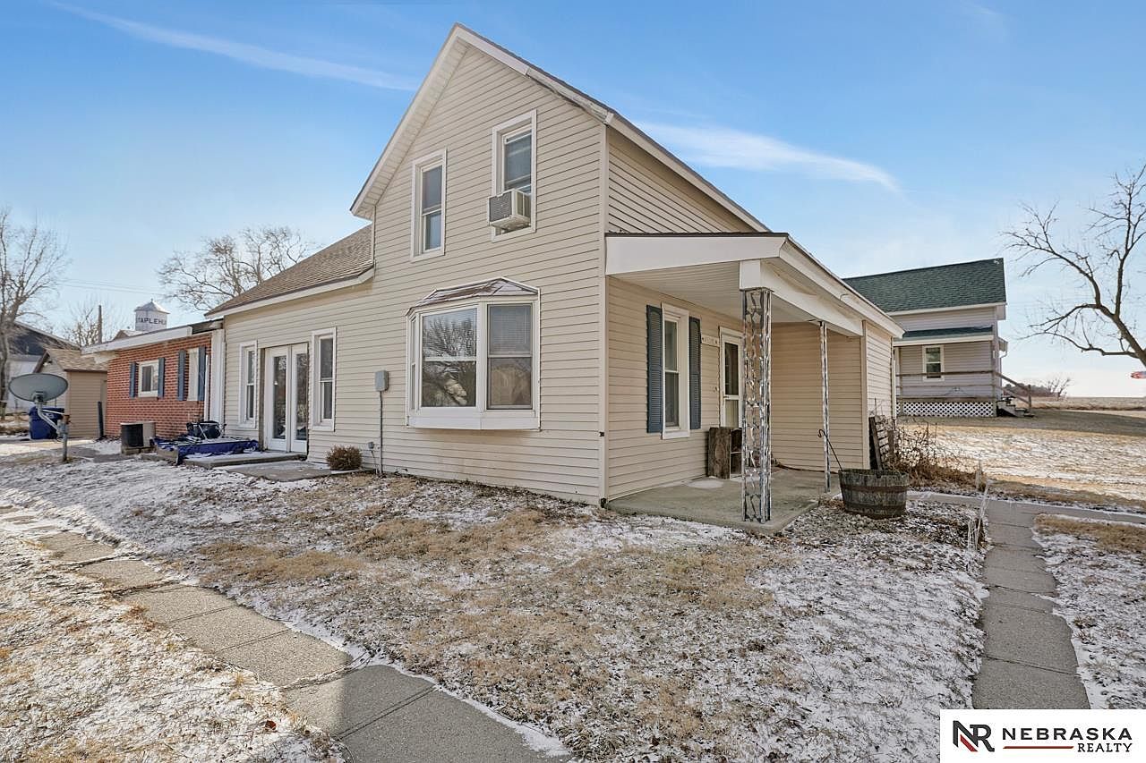 725 B St, Staplehurst, NE 68439 | Zillow