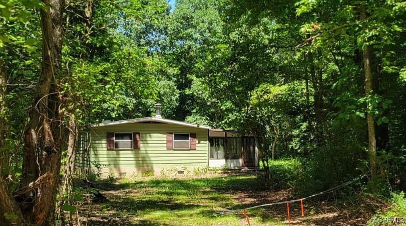 141 Printer Ln, Tappahannock, VA 22560 | MLS #2420086 | Zillow