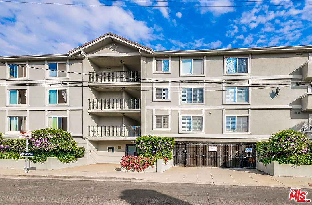 2308 Schader Dr UNIT 101, Santa Monica, CA 90404 | MLS #24-460087 | Zillow