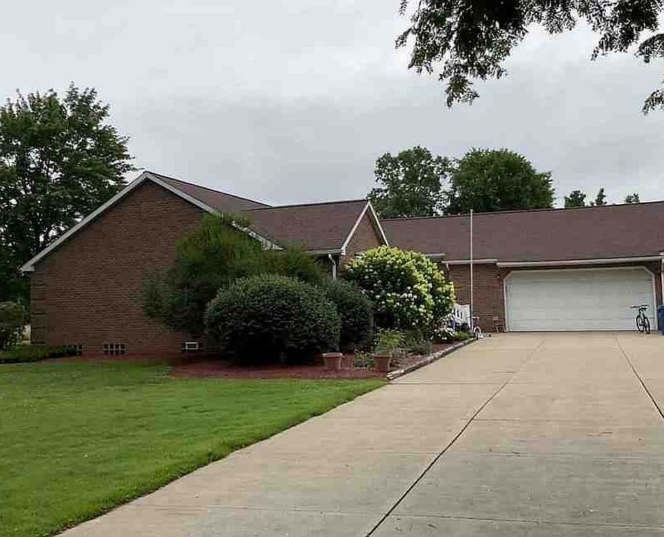 6061 Phillips Rice Rd, Cortland, OH 44410 | Zillow