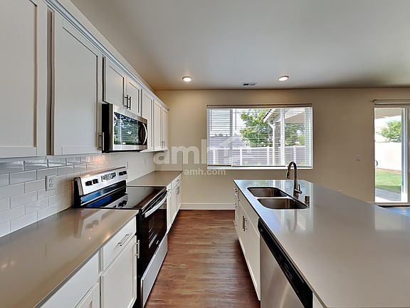 17628 26th Avenue Ct E, Tacoma, WA 98445 | Zillow