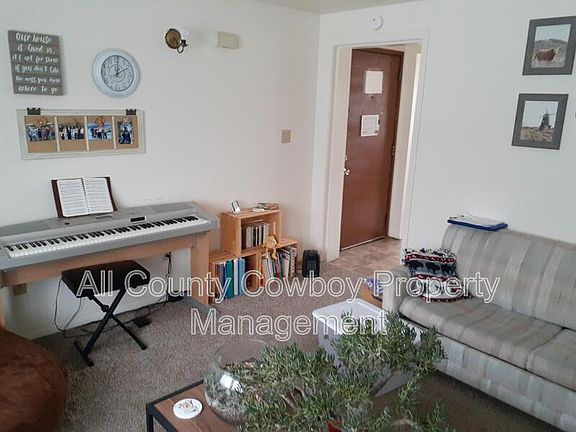 527 Spring Creek Dr APT C, Laramie, WY 82070 | Zillow