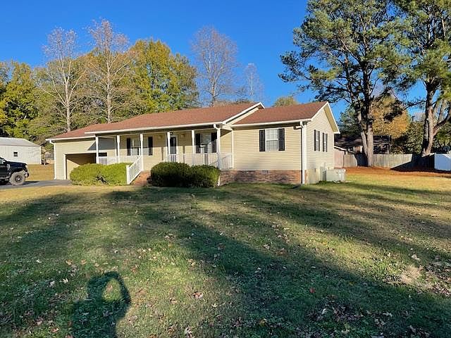160 Sunset Dr, Huntingdon, TN 38344 | MLS #133389 | Zillow
