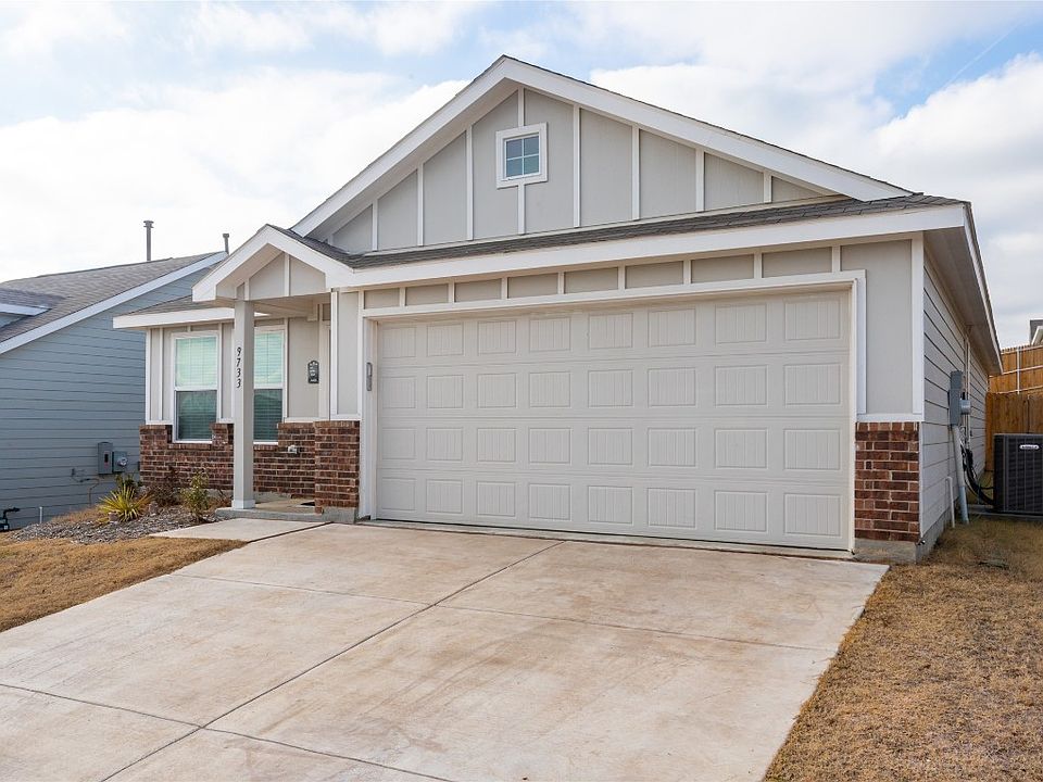 9733 Motley Dr, Fort Worth, TX 76179 | Zillow