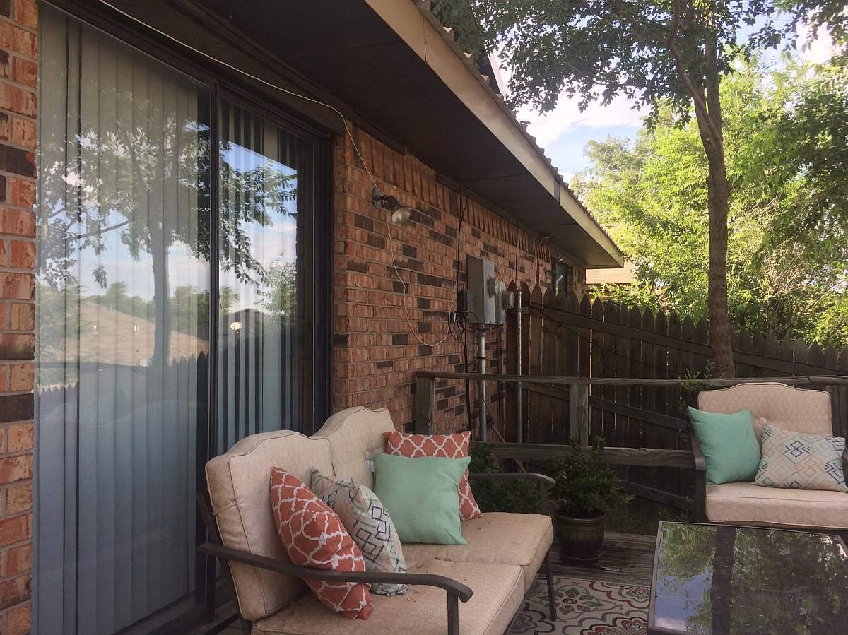 77 Valleyview Rd APT B, Canyon, TX 79015 | Zillow