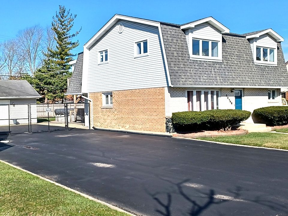 10748 Austin Ave, Chicago Ridge, IL 60415 | Zillow