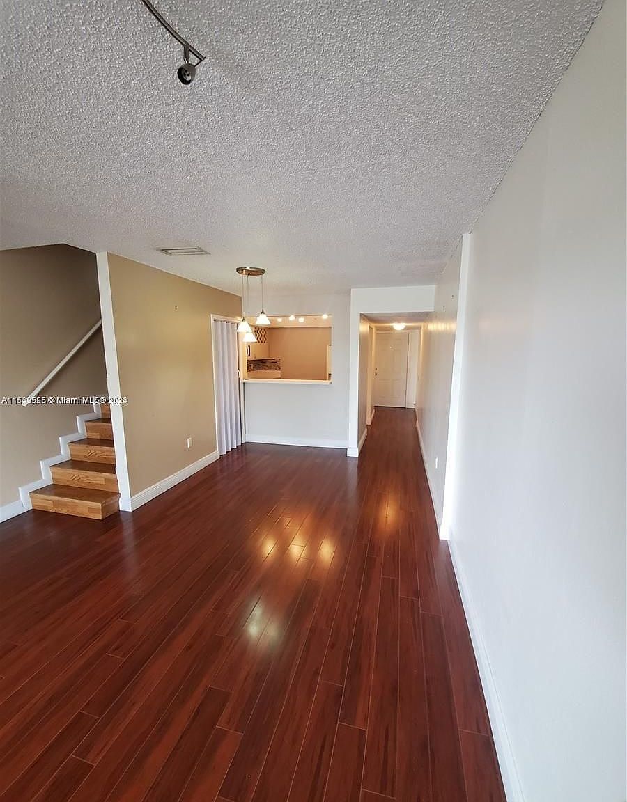 10500 SW 8th St APT 408, Miami, FL 33174 | Zillow