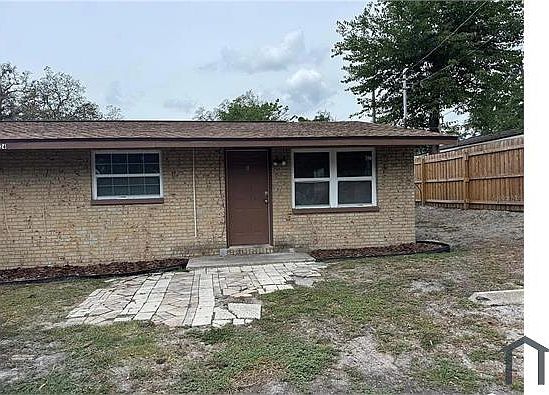 9314 Grandfield Rd #B, Thonotosassa, FL 33592 | Zillow