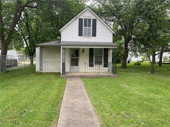 Pleasanton KS Real Estate - Pleasanton KS Homes For Sale | Zillow