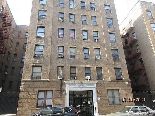 2187 Holland Avenue UNIT 4H, Bronx, NY 10462 | Zillow