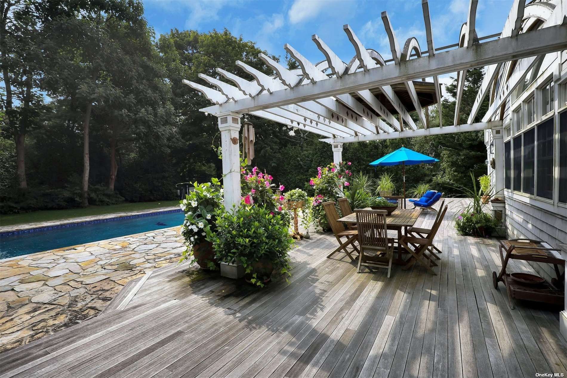 11 Pheasant Ln, Remsenburg, NY 11960 | Out East