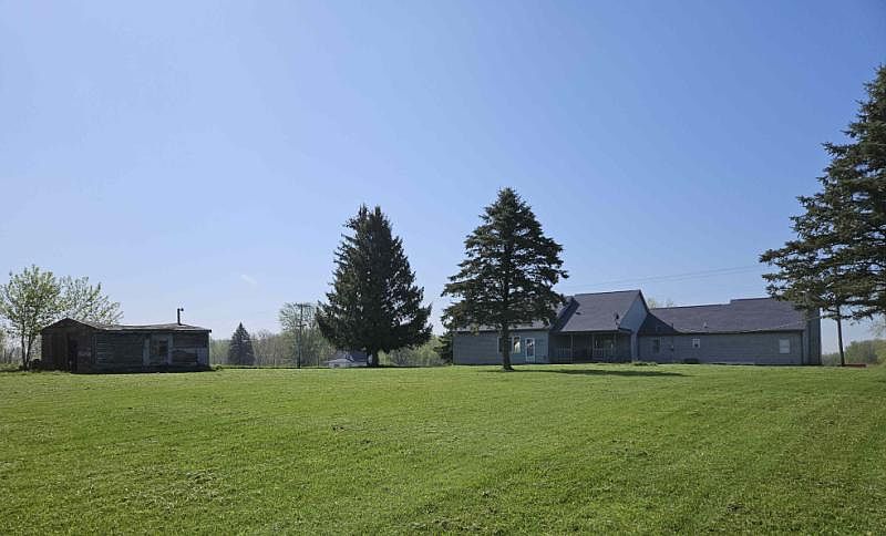 6920 Snover Rd, Decker, MI 48426 | Zillow