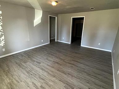 200 W 6th St, Hayti, MO 63851 | Zillow