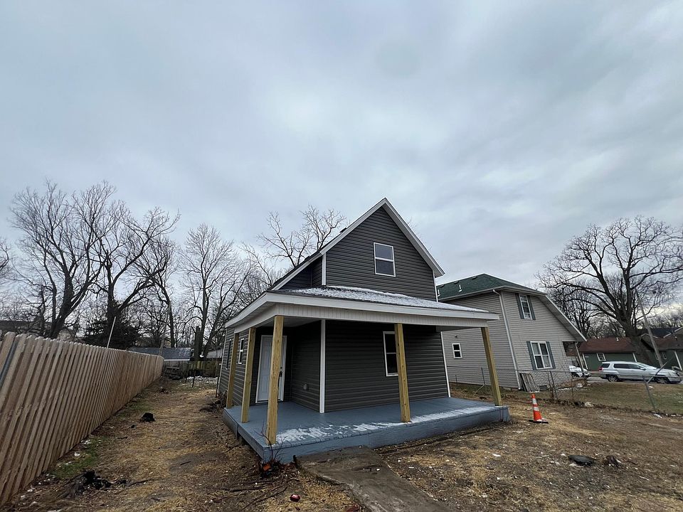 428 W Locust St, Springfield, MO 65803 | Zillow