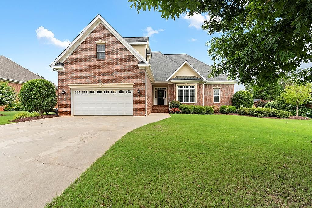 112 Tryon Ct, Greenwood, SC 29649 | Zillow