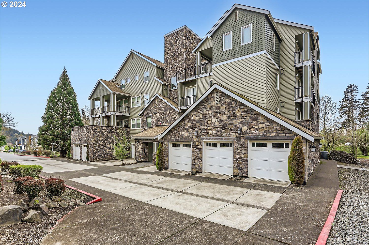 11543 SE Hawk Ledge Ln, Happy Valley, OR 97086 | Zillow