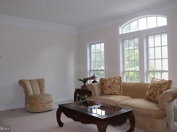 7994 Thomas Nevitt St, Lorton, VA 22079 | Zillow