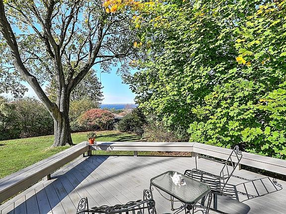 33 Sunset Rd, Bristol, RI 02809 | MLS #1347360 | Zillow