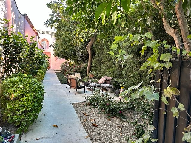 846 & 848 N Sycamore Ave #848-1-5, Los Angeles, CA 90036 | Zillow