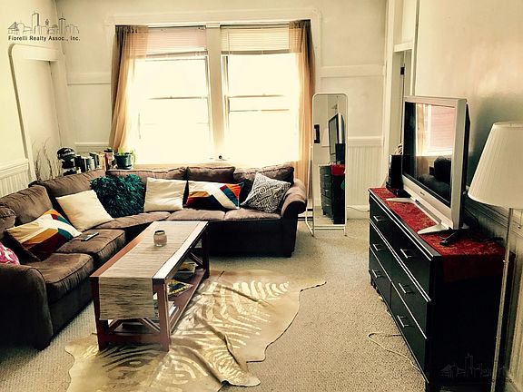 11 Unity St APT 8, Boston, MA 02113 | Zillow
