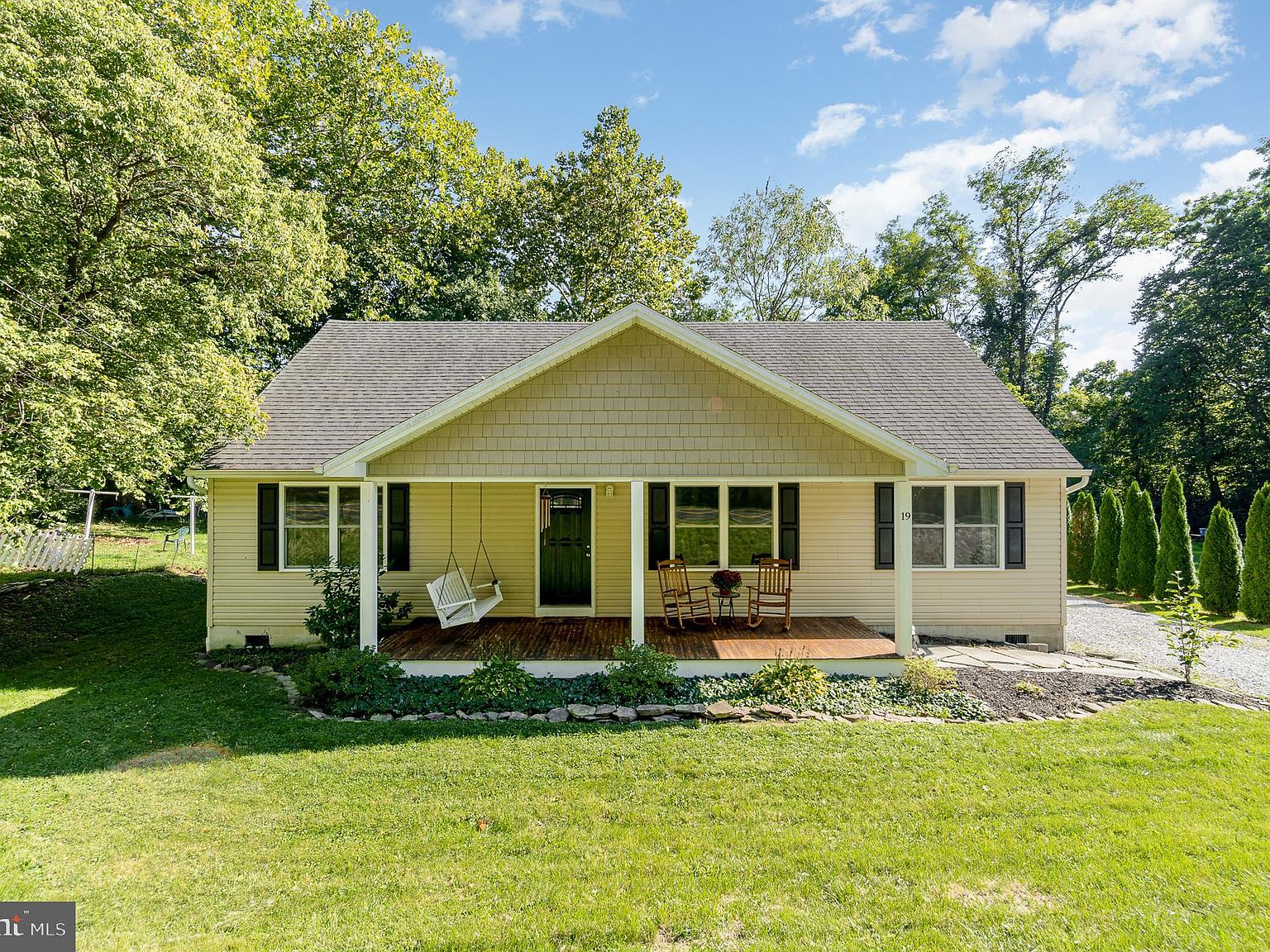 19 W Lisburn Rd, Mechanicsburg, PA 17055 | Zillow