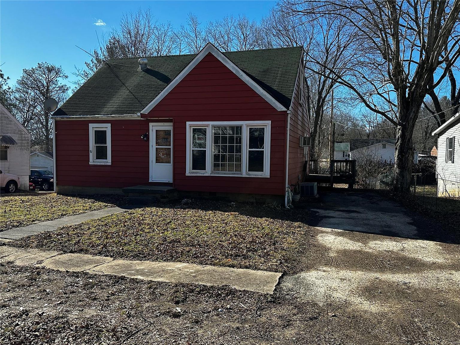 324 S Iron St, Ironton, MO 63650 | MLS #23062008 | Zillow