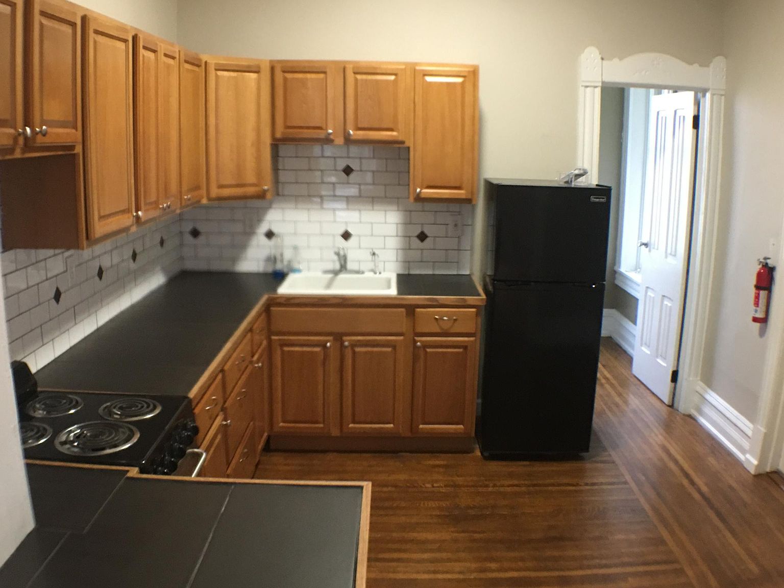 618 N 3rd St APT 1F, Reading, PA 19601 | Zillow