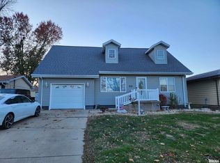 202 W 3rd St, Delavan, IL 61734 | MLS #PA1254543 | Zillow