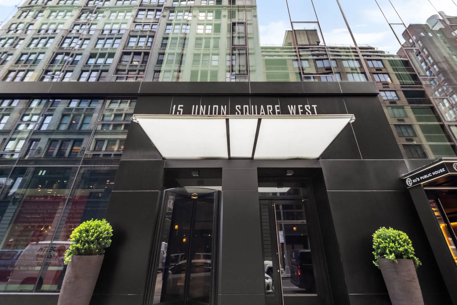 15 Union Square West in Flatiron : Sales, Rentals, Floorplans | StreetEasy