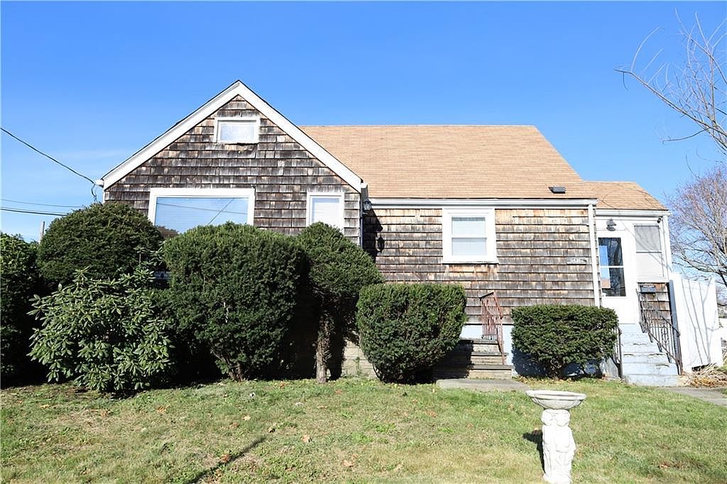 105 Puritan Ave, Cranston, RI 02920 | MLS #1348723 | Zillow