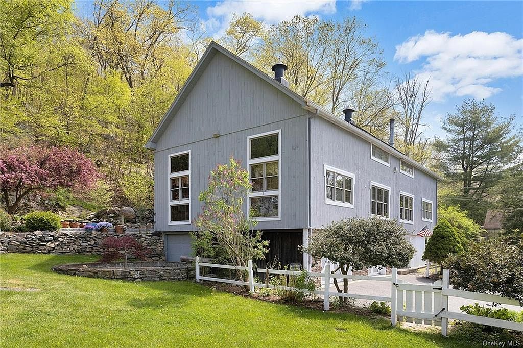 626 E Branch Road, Patterson, NY 12563 | Zillow
