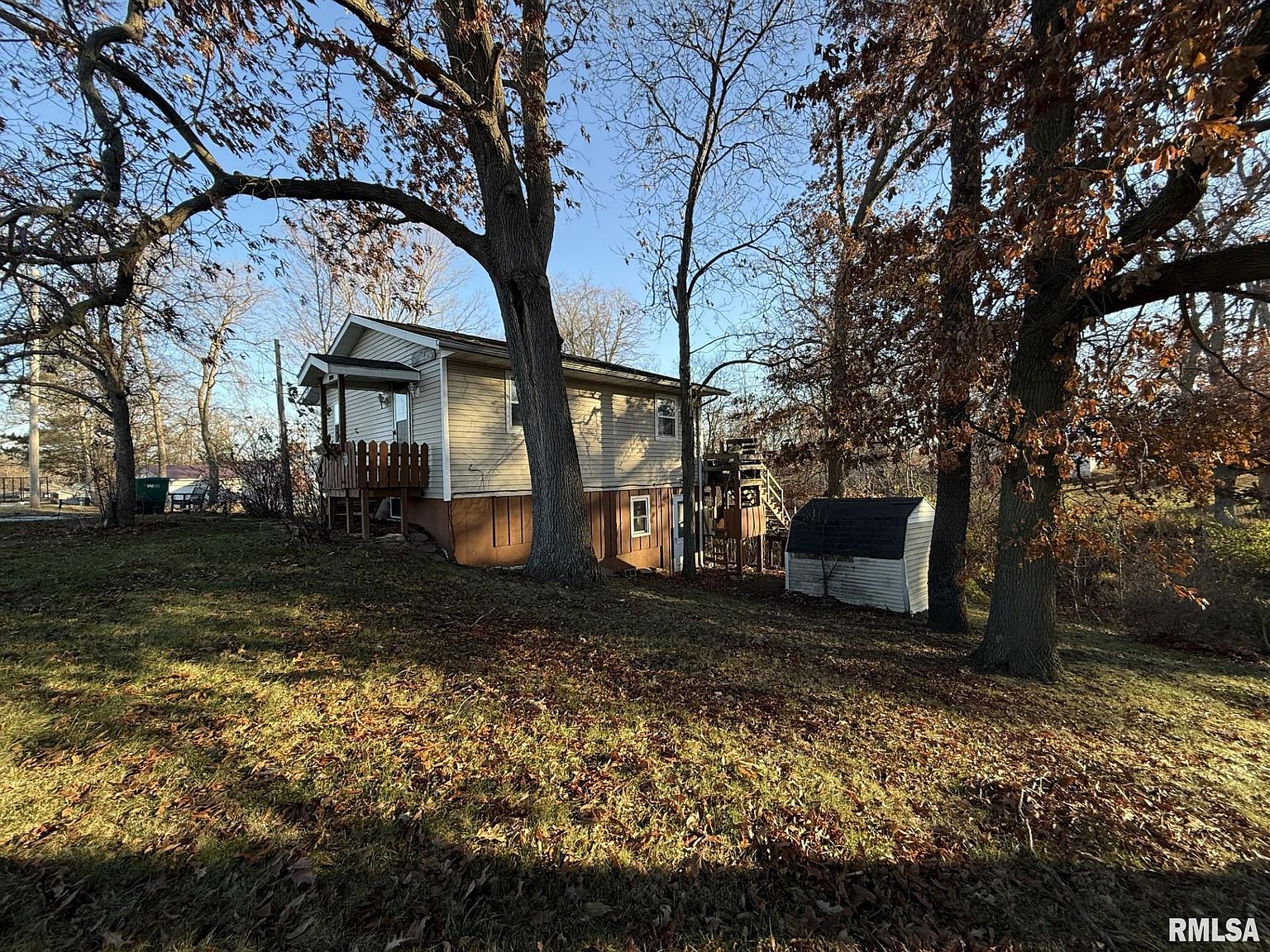 226 Lake Warren Dr, Monmouth, IL 61462 | Zillow