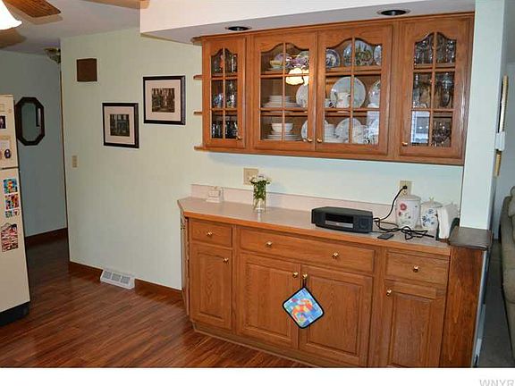 14 Gregory Ct, Depew, NY 14043 | Zillow