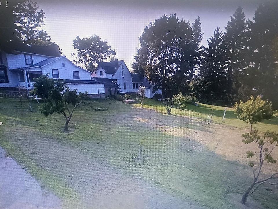 38 Liberty St, Fredonia, PA 16124 | Zillow