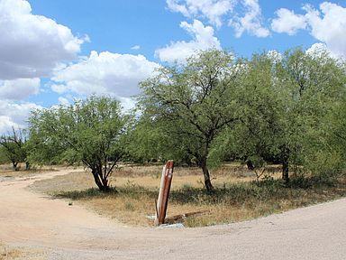 15 Amado Montosa Rd, Amado, AZ 85645 | Zillow