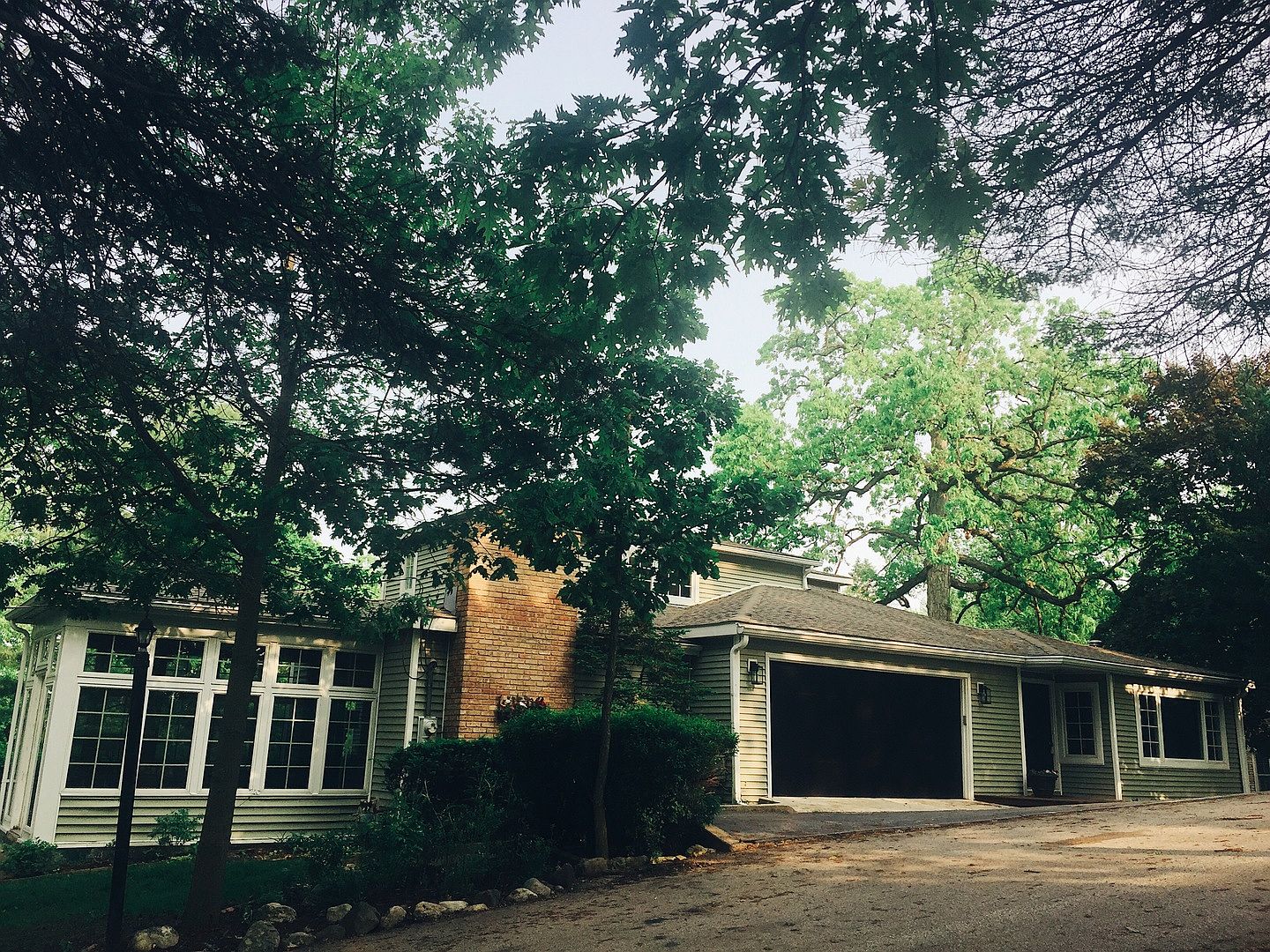 302 Summit Dr, Tower Lakes, IL 60010 | Zillow