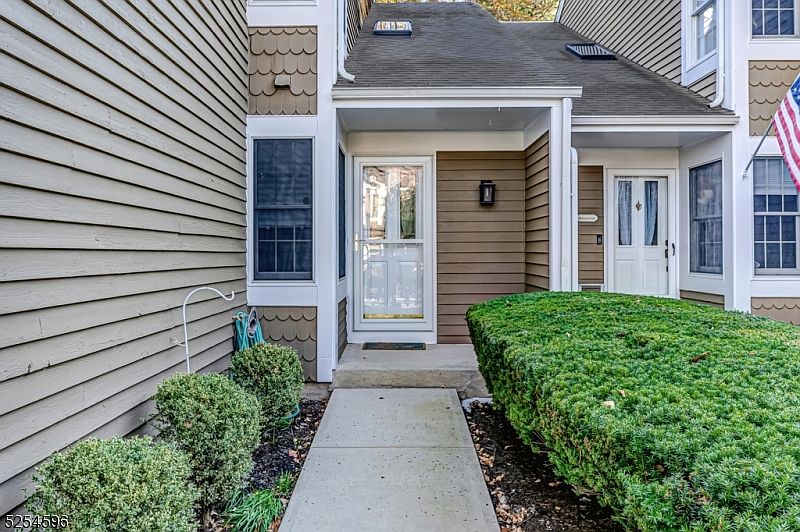 83 Stone Run Rd, Bedminster, NJ 07921 | MLS #3873495 | Zillow