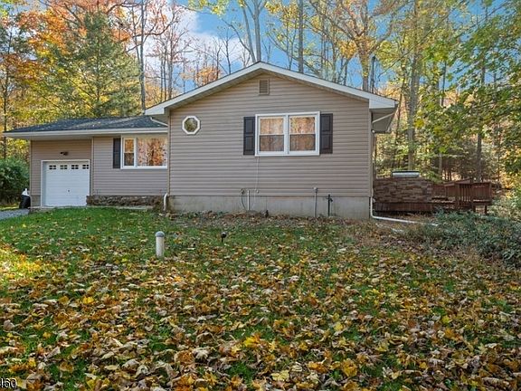 75 River Rd, Califon, NJ 07830 | MLS #3872687 | Zillow