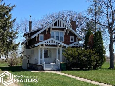 305 Standring St, Corwith, IA 50430 | MLS #6307049 | Zillow