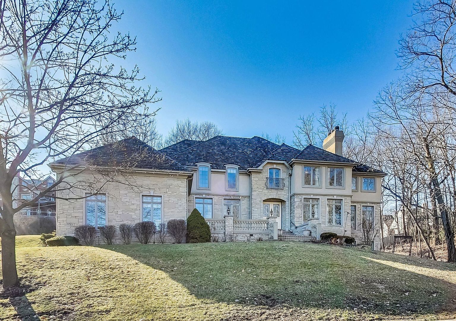 9366 Falling Waters Dr W, Burr Ridge, IL 60527 | Zillow