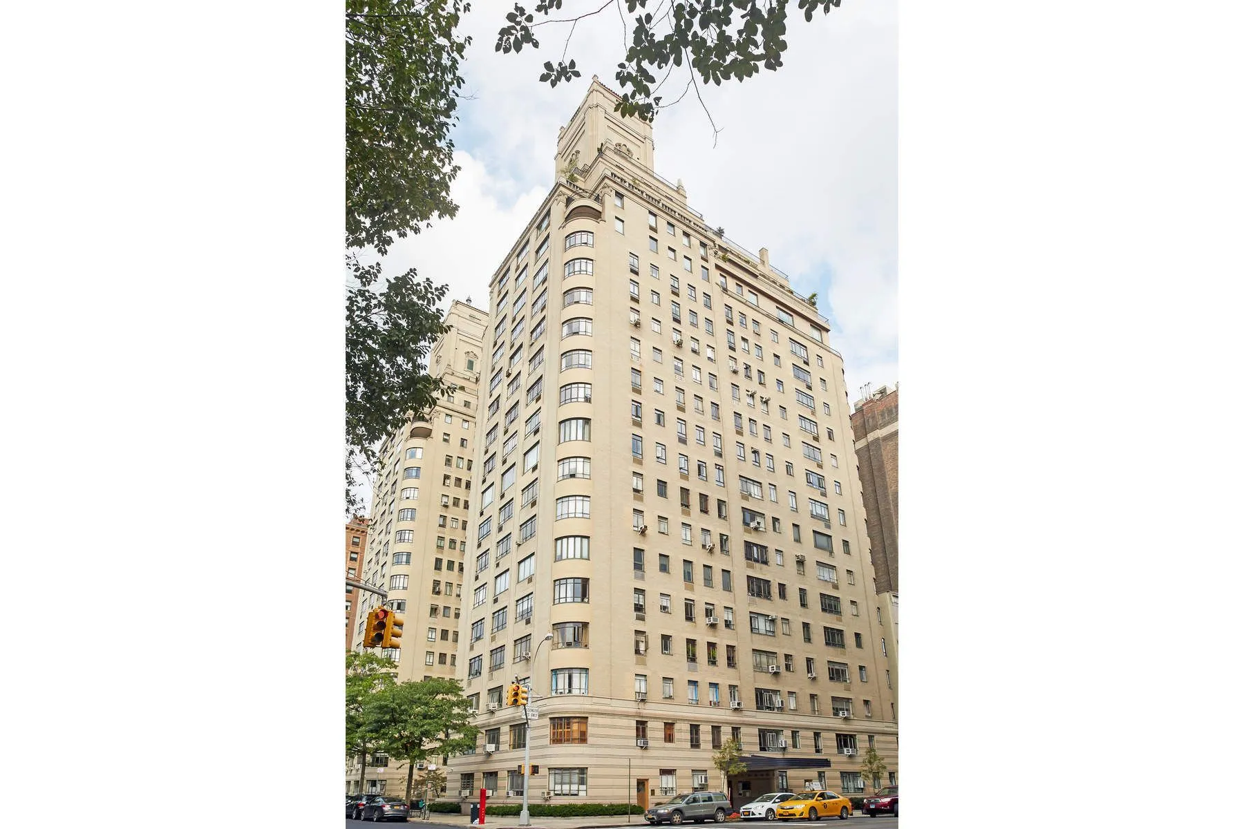 140 Riverside Drive #4E in Upper West Side, Manhattan | StreetEasy