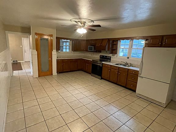 9951 Sappington Rd, Saint Louis, MO 63128 | Zillow