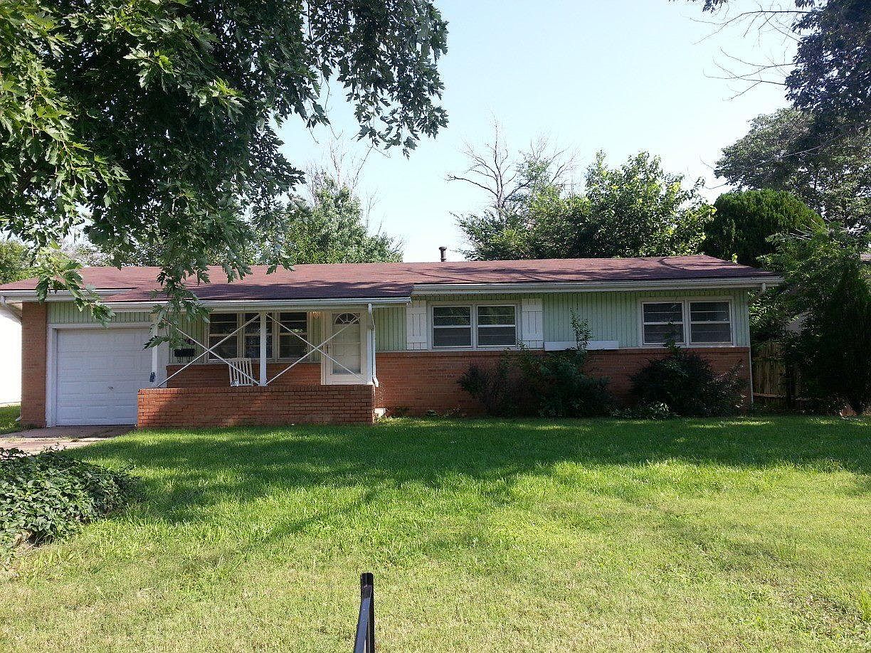 1114 W Greenfield St, Wichita, KS 67217 | Zillow