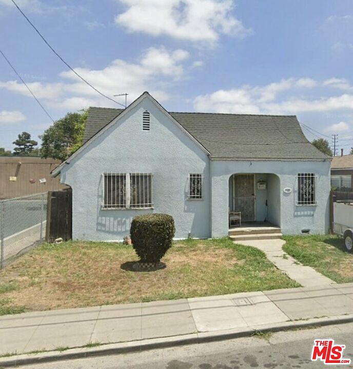712 N Van Ness Ave, Compton, CA 90221 | Zillow